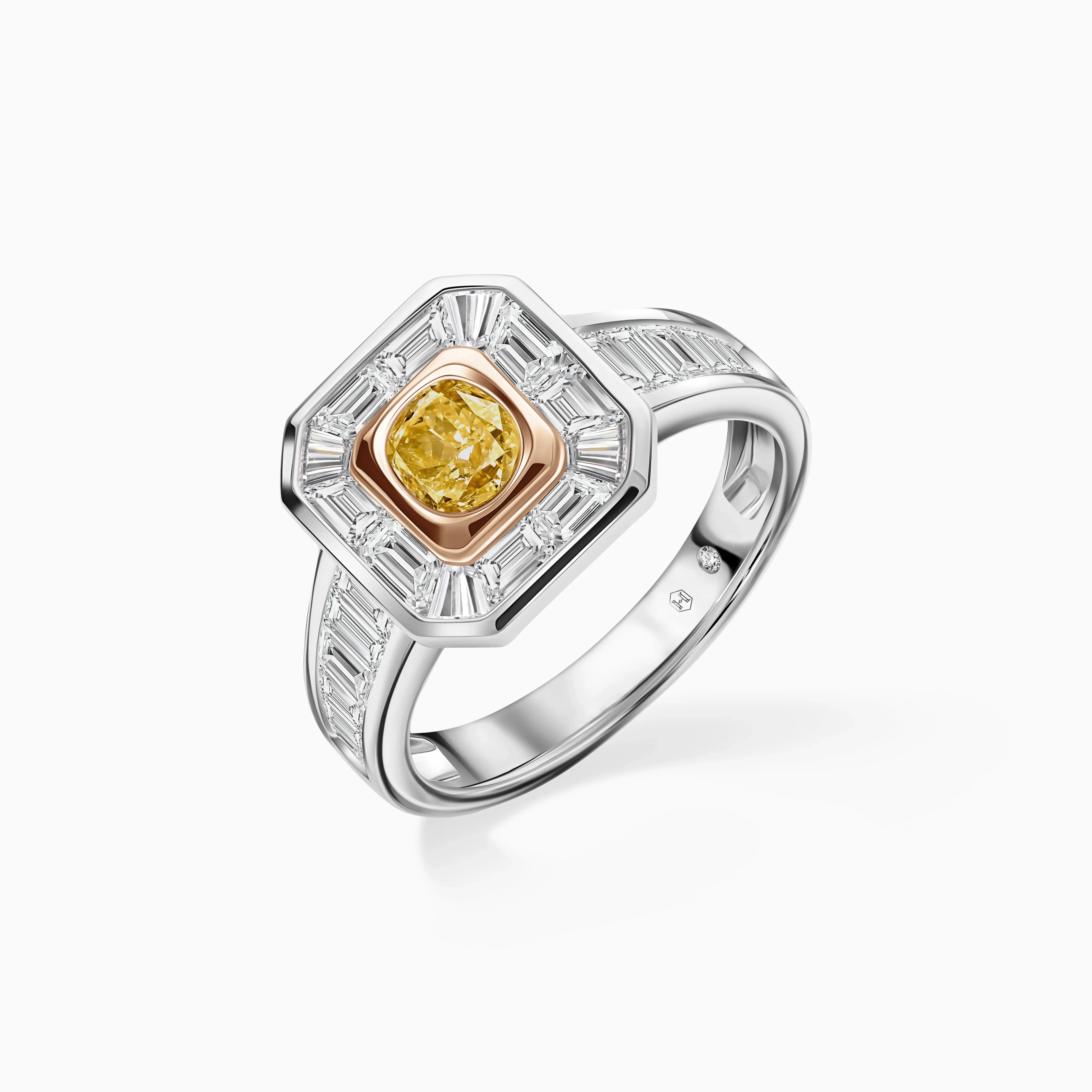 Golden Dreams Ring – Hassanzadeh