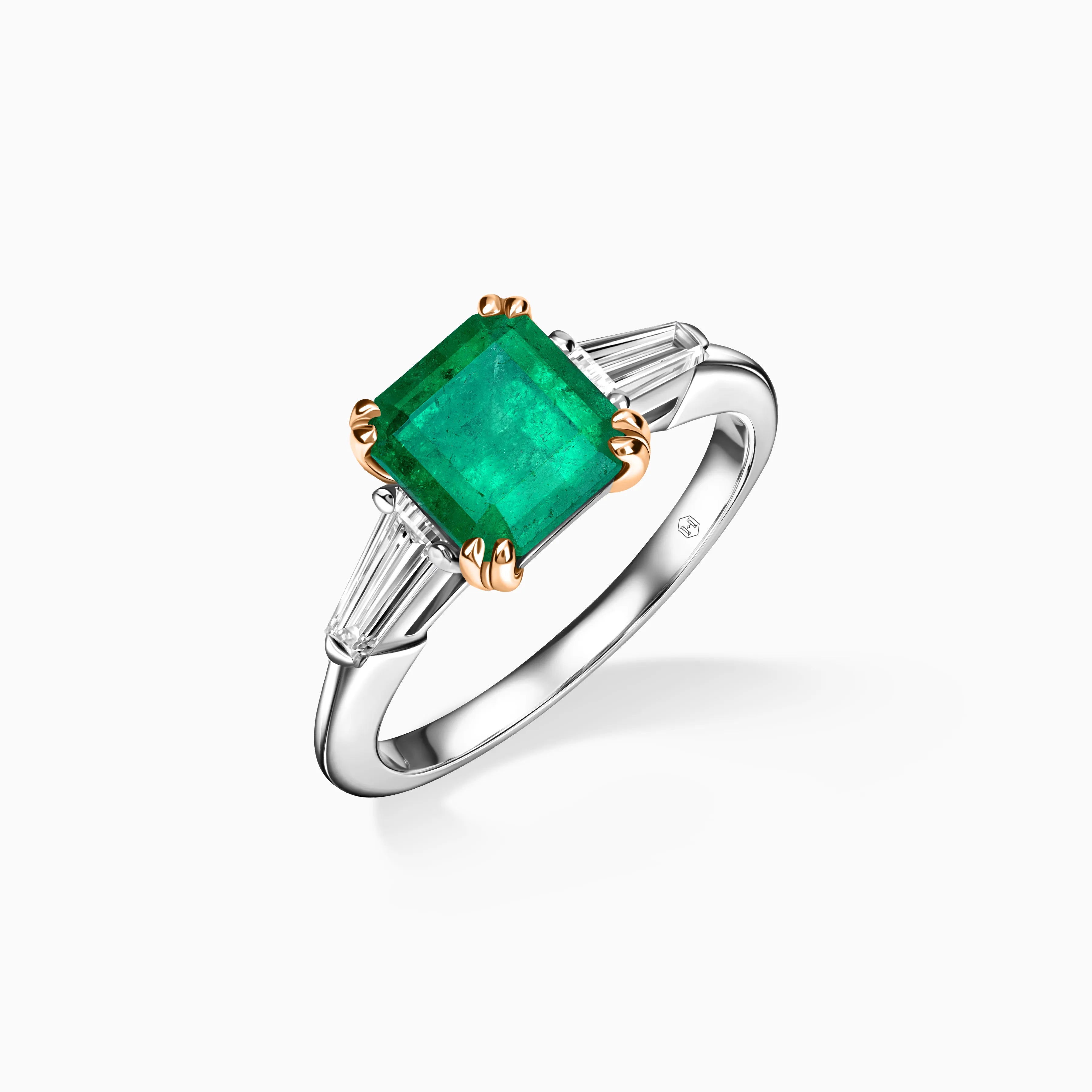 Enchanted Emerald Ring – Hassanzadeh