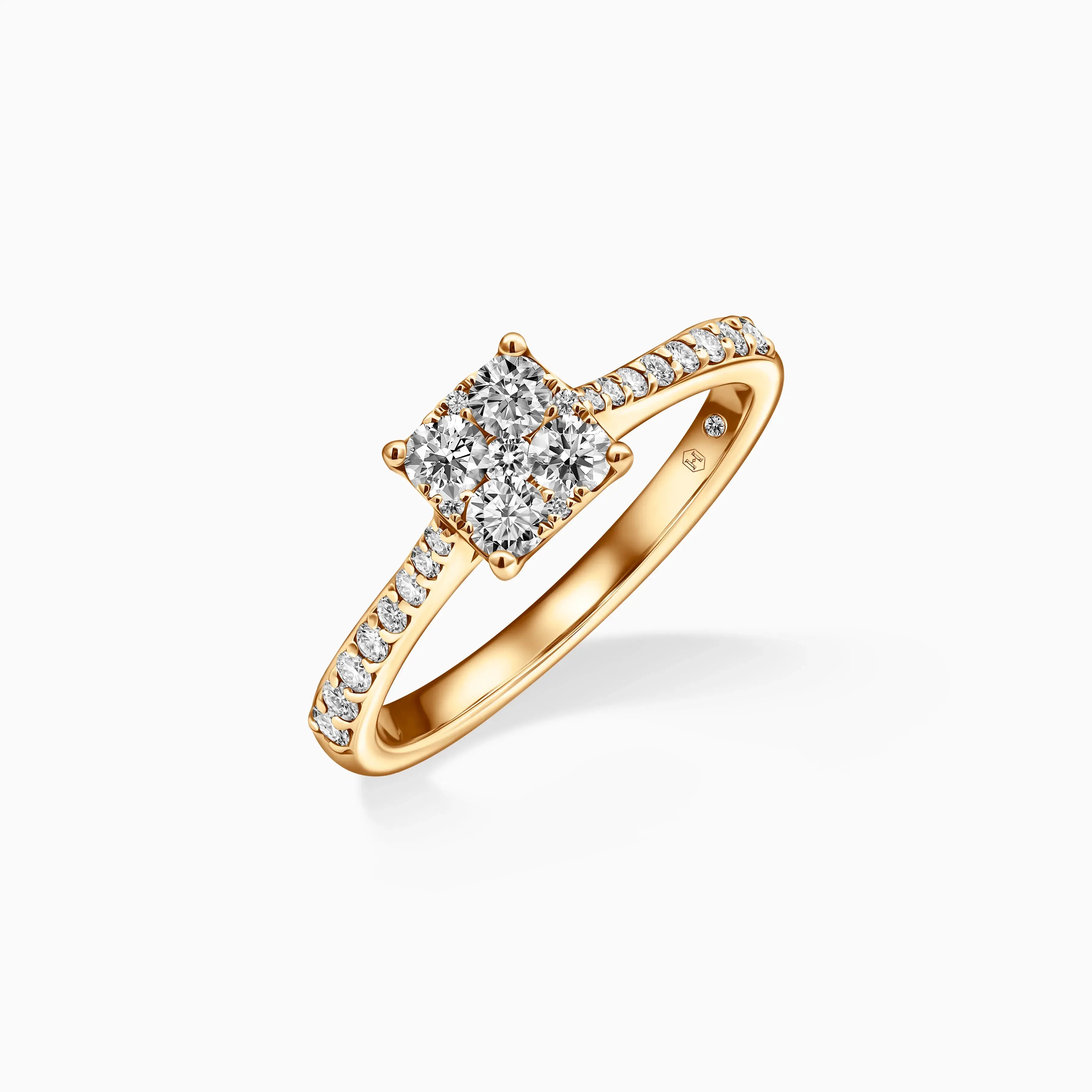 Square Marvel Ring – Hassanzadeh